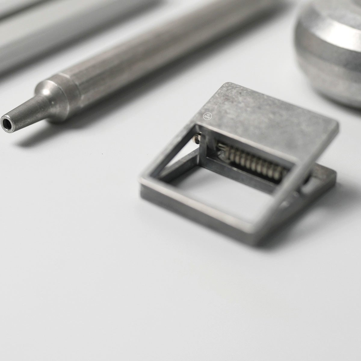 HMM Raw Aluminum Clips — Set of 2, Made in Taiwan – Wms&Co.